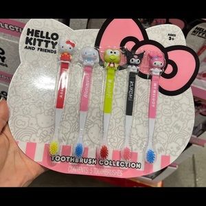 Hello Kitty | Other | Hello Kitty Sanrio Tooth Brush Collection Set ...
